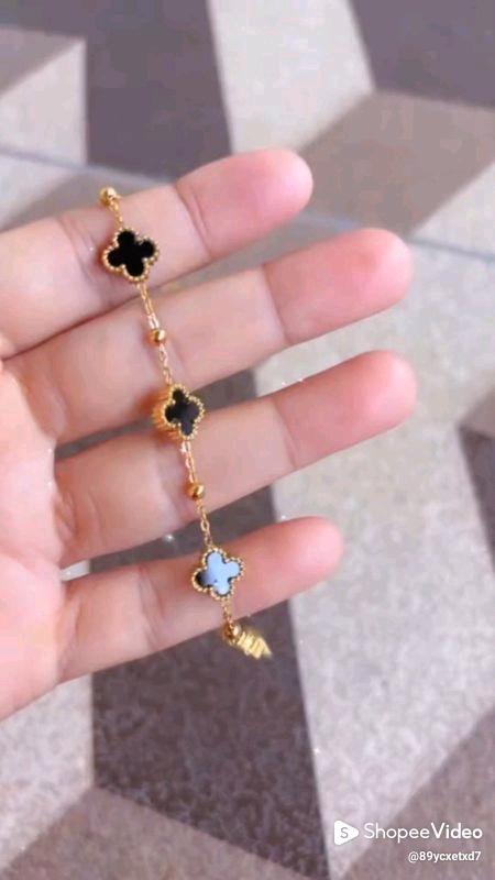 Cek 【COD ️】Gelang Rantai Titanium Wanita Gelang Keberuntungan Gelang ...
